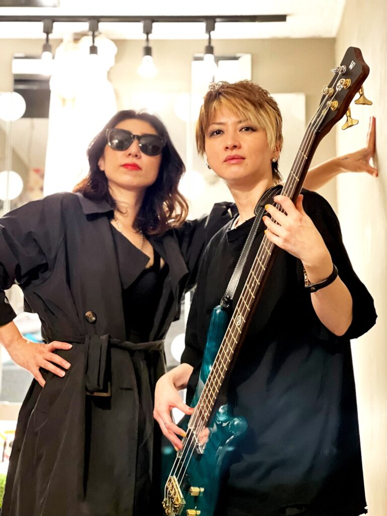 Zwei 20周年記念セレクションアルバム 『BESTE AUSWAHL』配信リリース決定＆配信スタート！ | アニバース